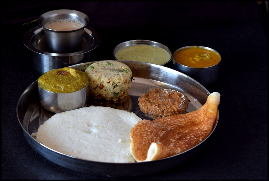 Karnataka Breakfast Thali – Bread Therapy